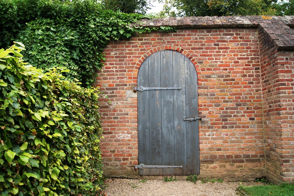 Zie… Ik sta aan de deur en Ik klop – Christengemeenschap De Wijngaard